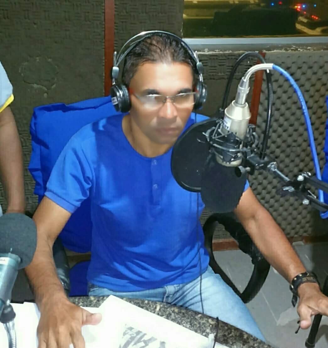 RÁDIO EM FESTA: Radialista Gabriel Marley é o grande… – Blog do Acélio